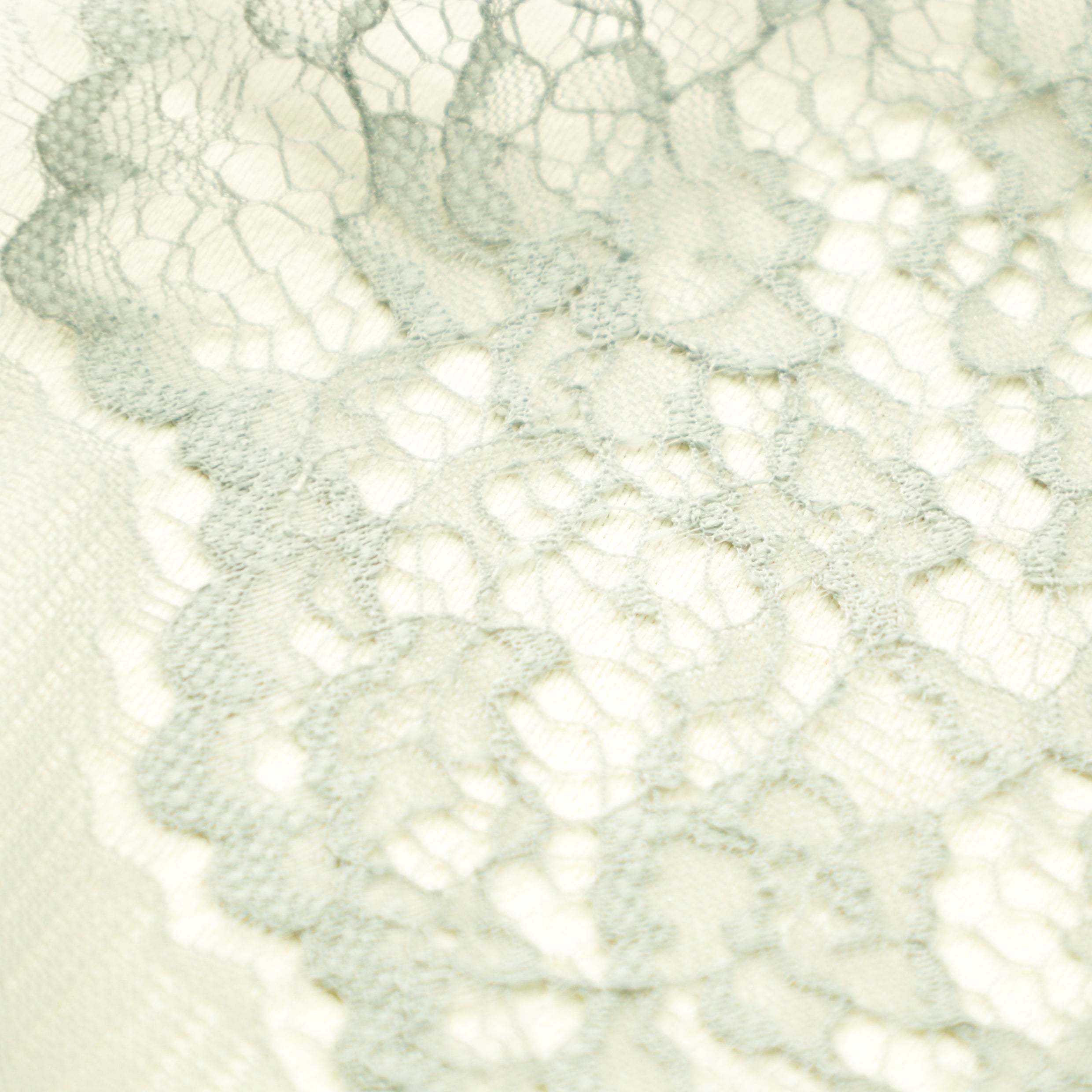 Knitted Fabric | Raschel | Polyester | 017S0060499 – Fabric Wholesale